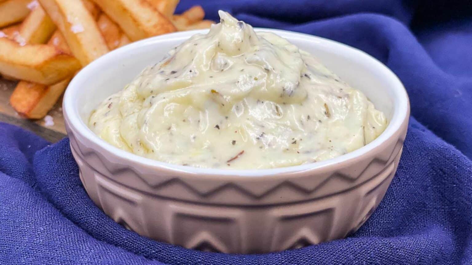 15 Easy Sauce and Dip Recipes - Splash of Taste