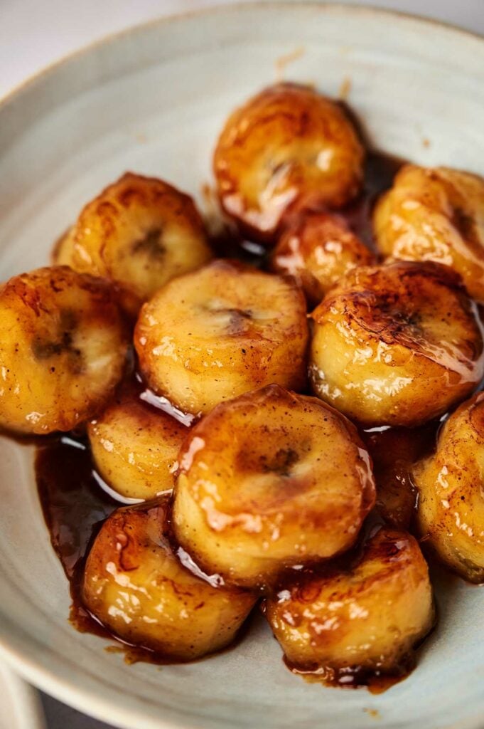 Quick Fried Banana With Brown Sugar (Caramelized Bananas)