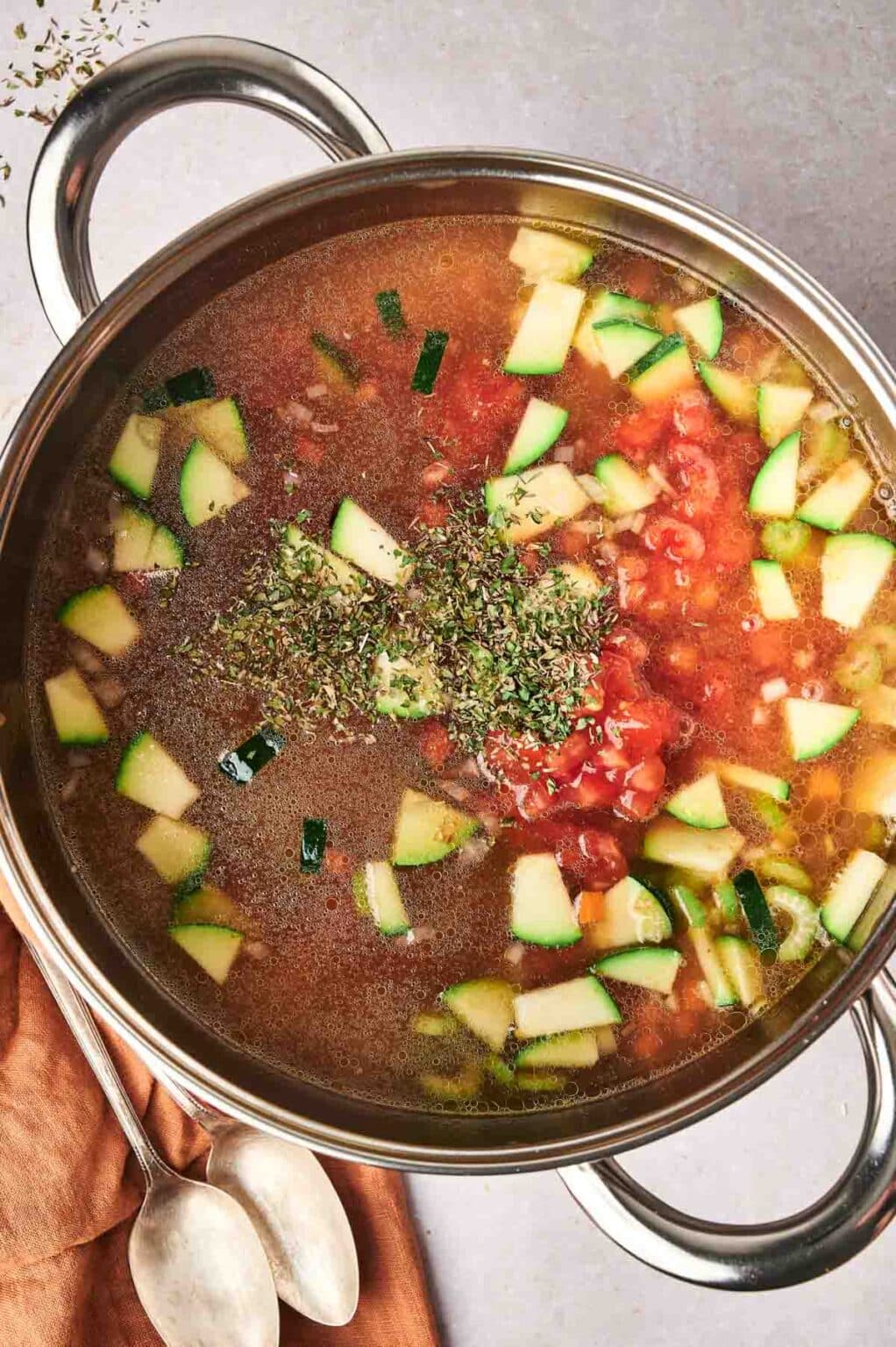 Easy Minestrone Soup Recipe